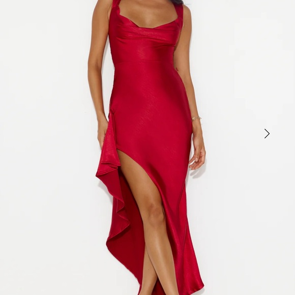 Hello Molly | Dresses | Hello Molly The Flashy Sorie Satin Maxi Dress ...